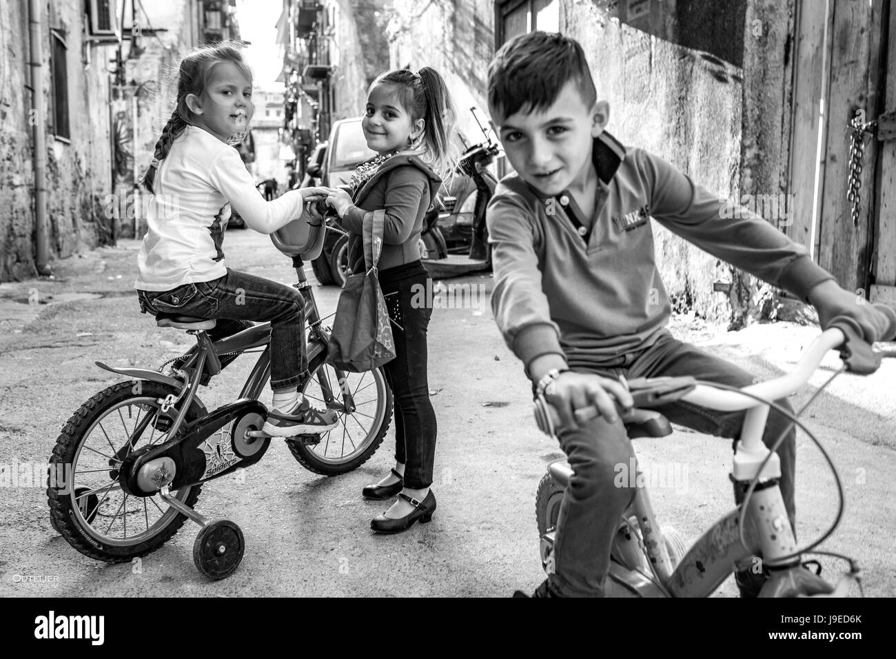 The real life and people on the streets of Sicily, photoreportage ...