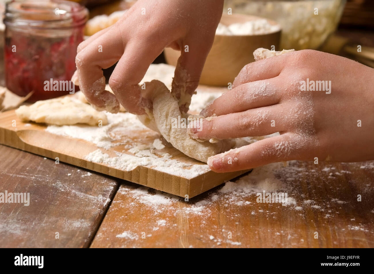 jam, baked, dessert, child, hand, humans, human beings, people, folk ...