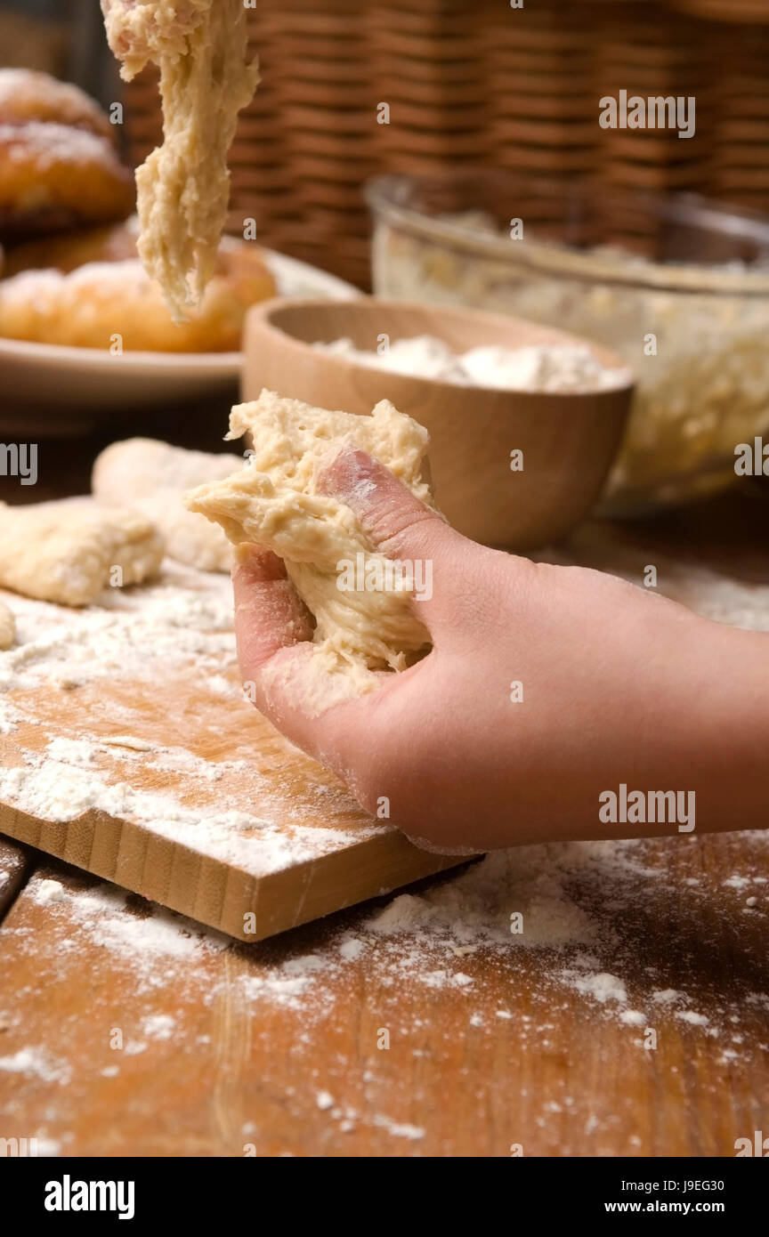 jam, baked, dessert, child, hand, humans, human beings, people, folk ...