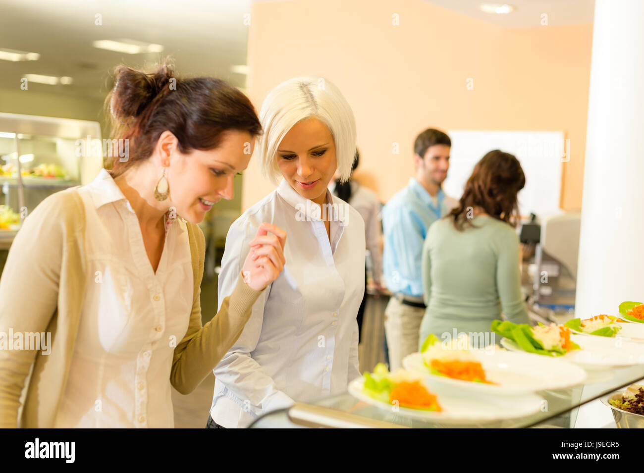 Work canteen queue hi-res stock photography and images - Alamy