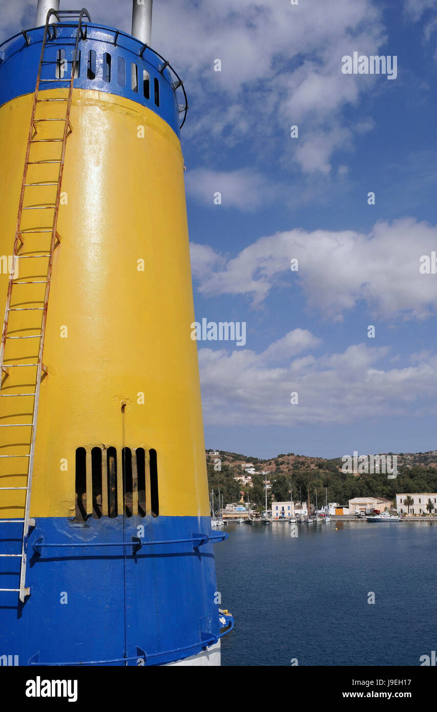 Ship funnel hi-res stock photography and images - Alamy