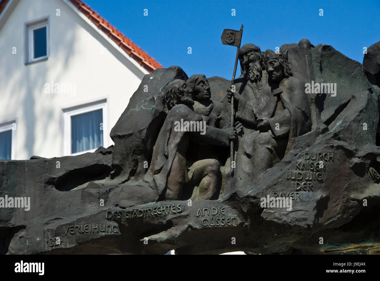 historical, story, monument, fountain, emperor, king, municipal law ...