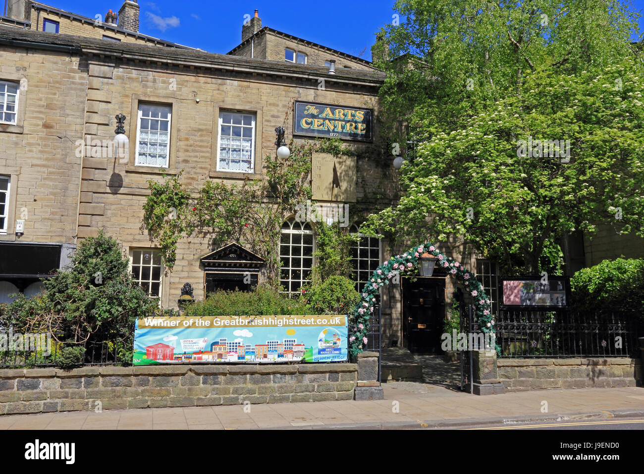 Hebden bridge town centre hi-res stock photography and images - Alamy