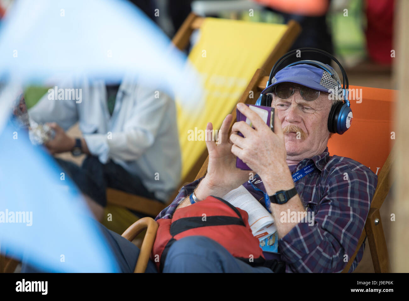 older man using new technology Stock Photo - Alamy