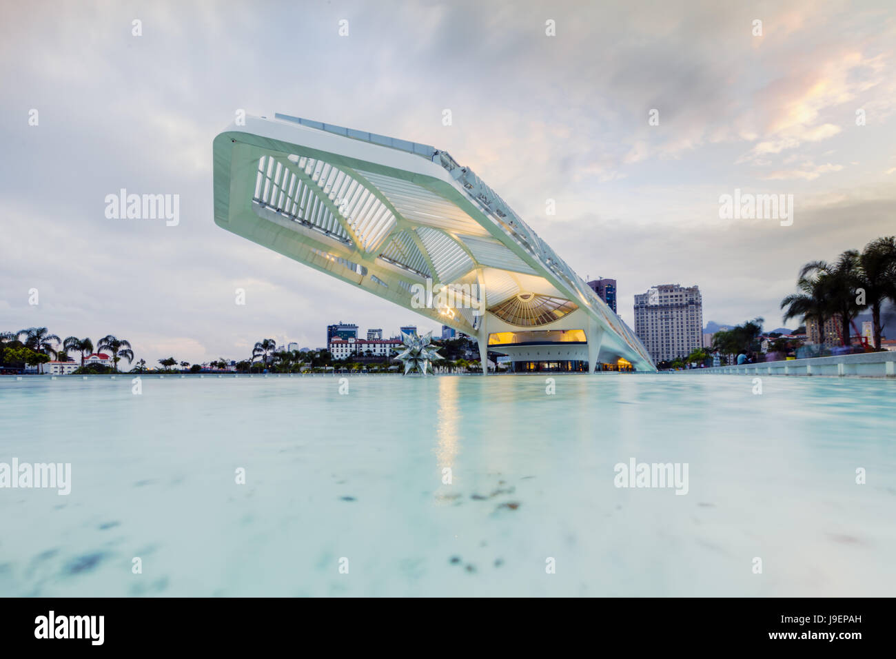Brazil, Rio de Janeiro, Porto Maravilha, Museum of Tomorrow (Museu do ...