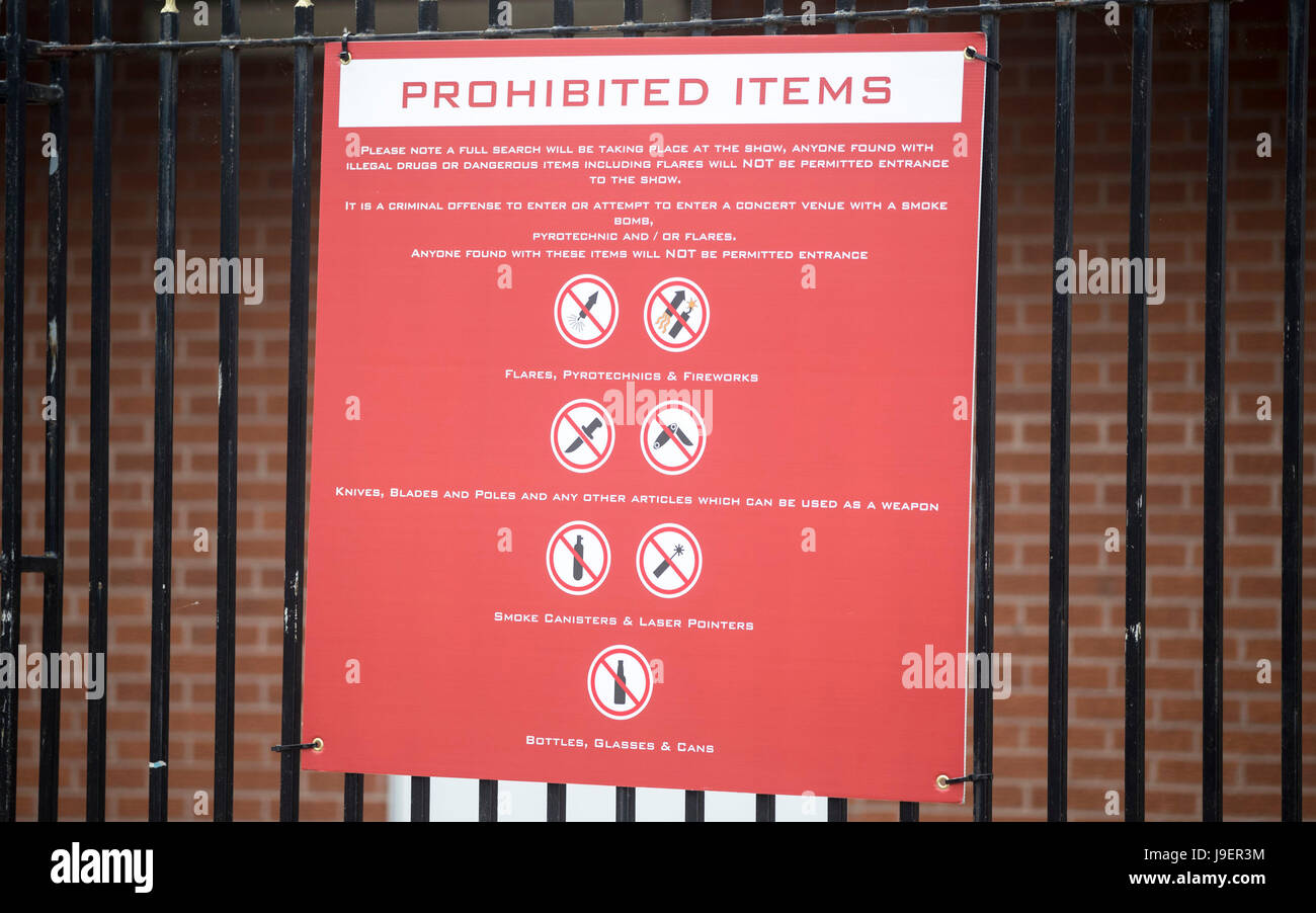 Prohibited items hi-res stock photography and images - Alamy