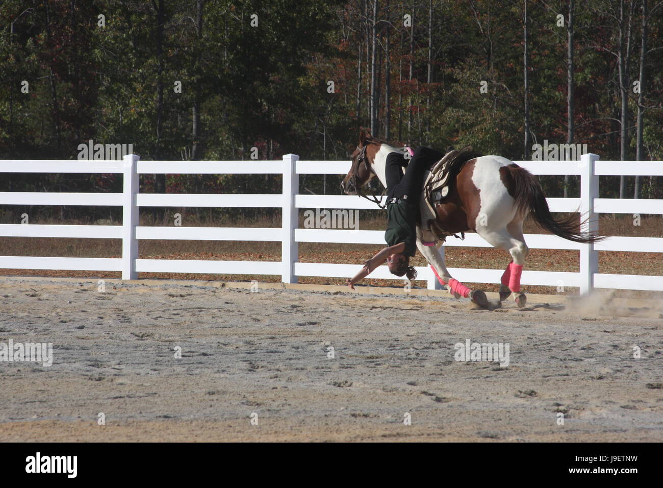 Dangerous female performance hi-res stock photography and images - Alamy