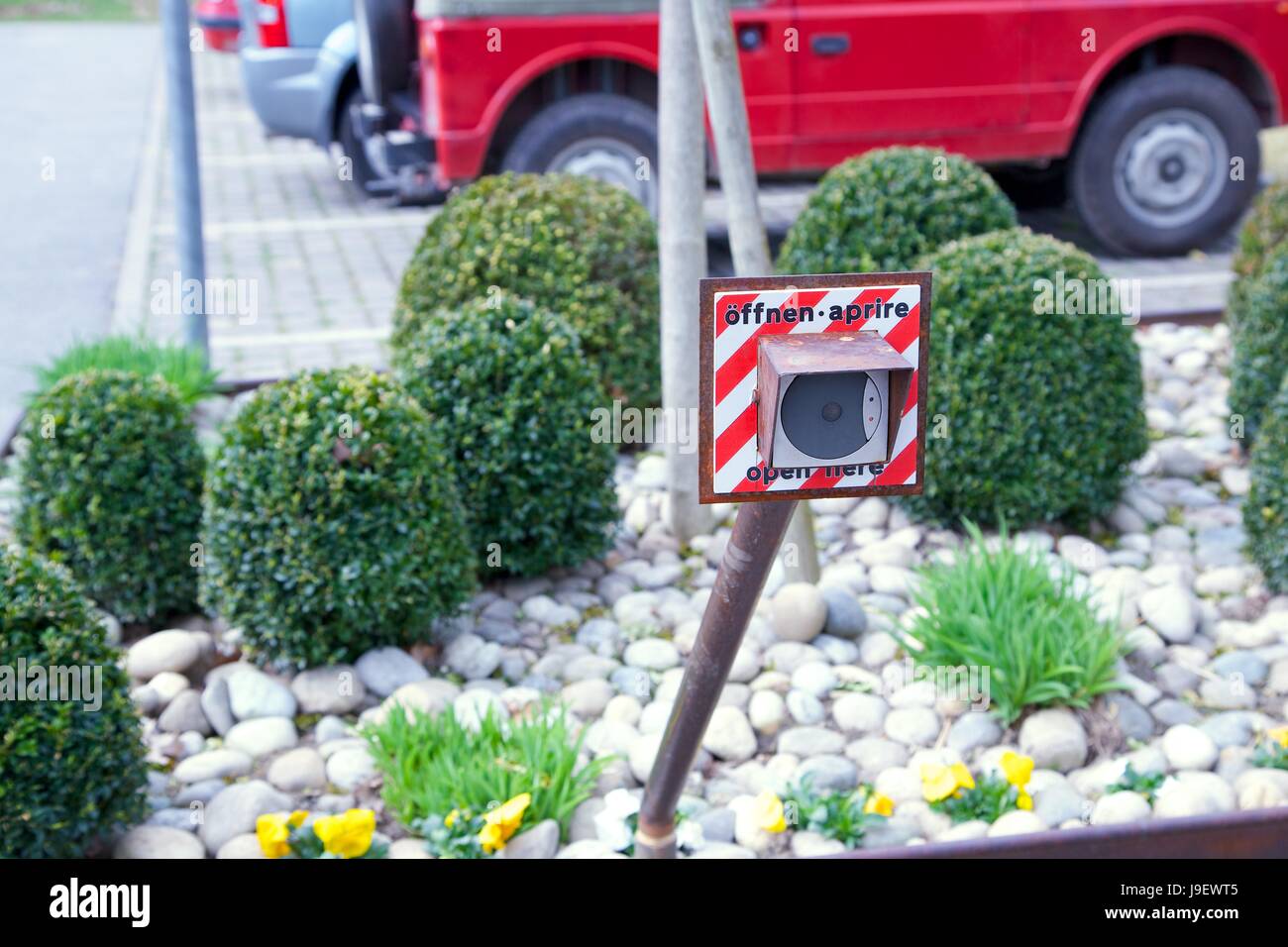 Push button with isolation switch for boom gates or roller doors Stock ...