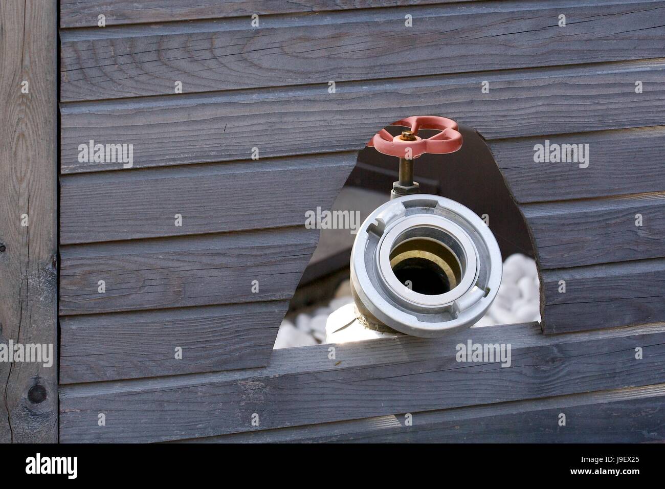 One way valve hi-res stock photography and images - Alamy