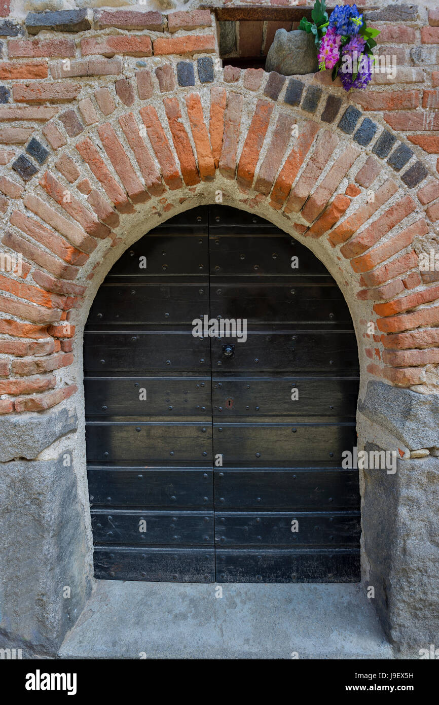 Candelo (Vc), il Ricetto. Candelo, the Ricetto Stock Photo - Alamy