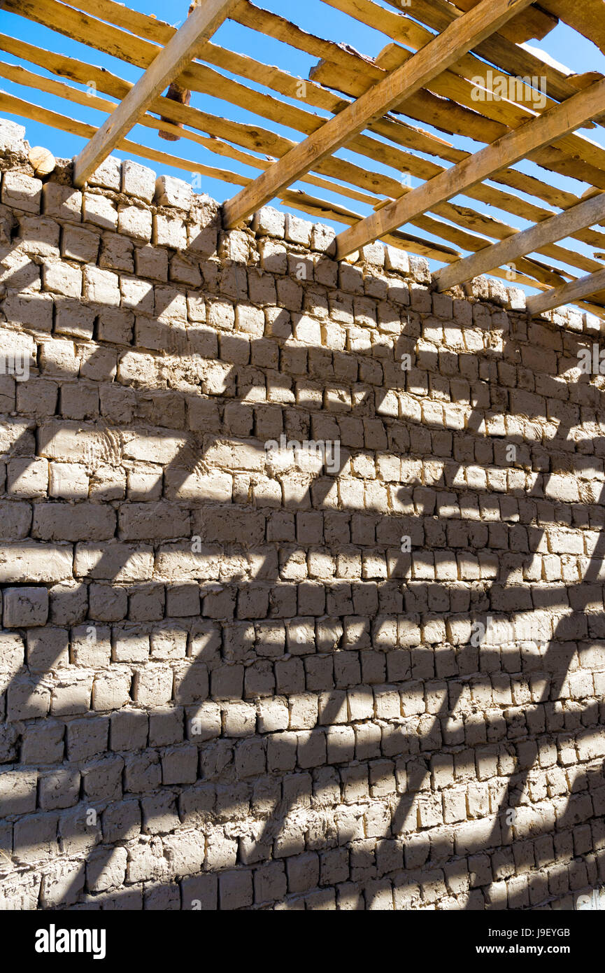 Bricks pattern hi-res stock photography and images - Alamy