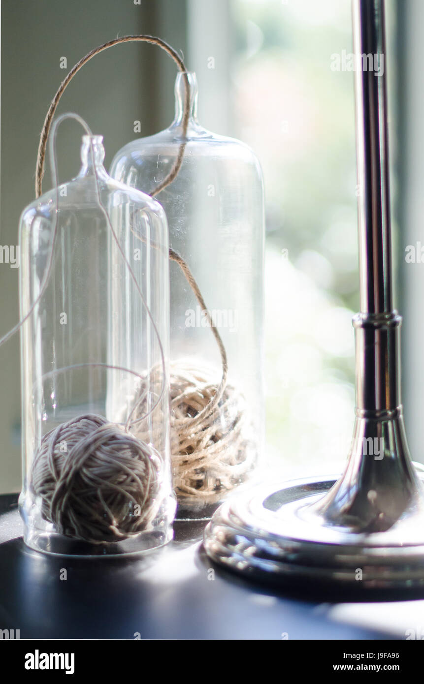 String dispenser hi-res stock photography and images - Alamy