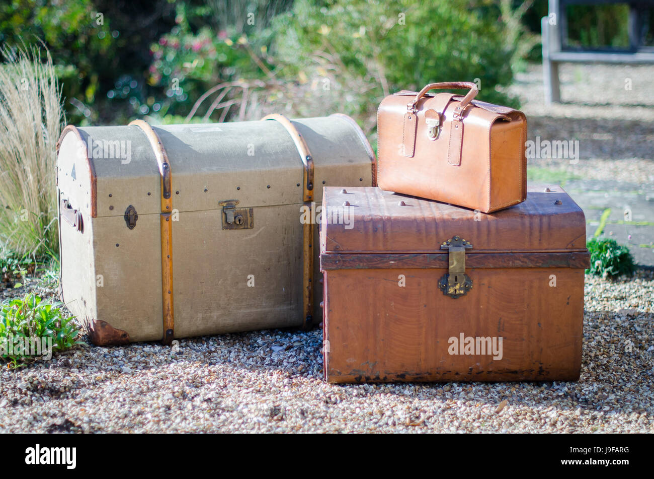 Canvas trunk hi-res stock photography and images - Alamy