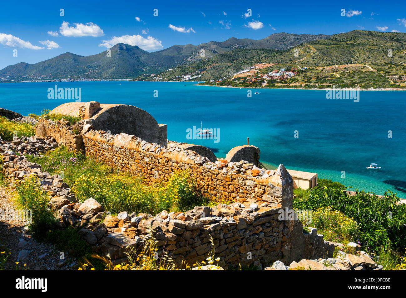 Historical site of Spinalonga island on a sunny spring day, Crete ...