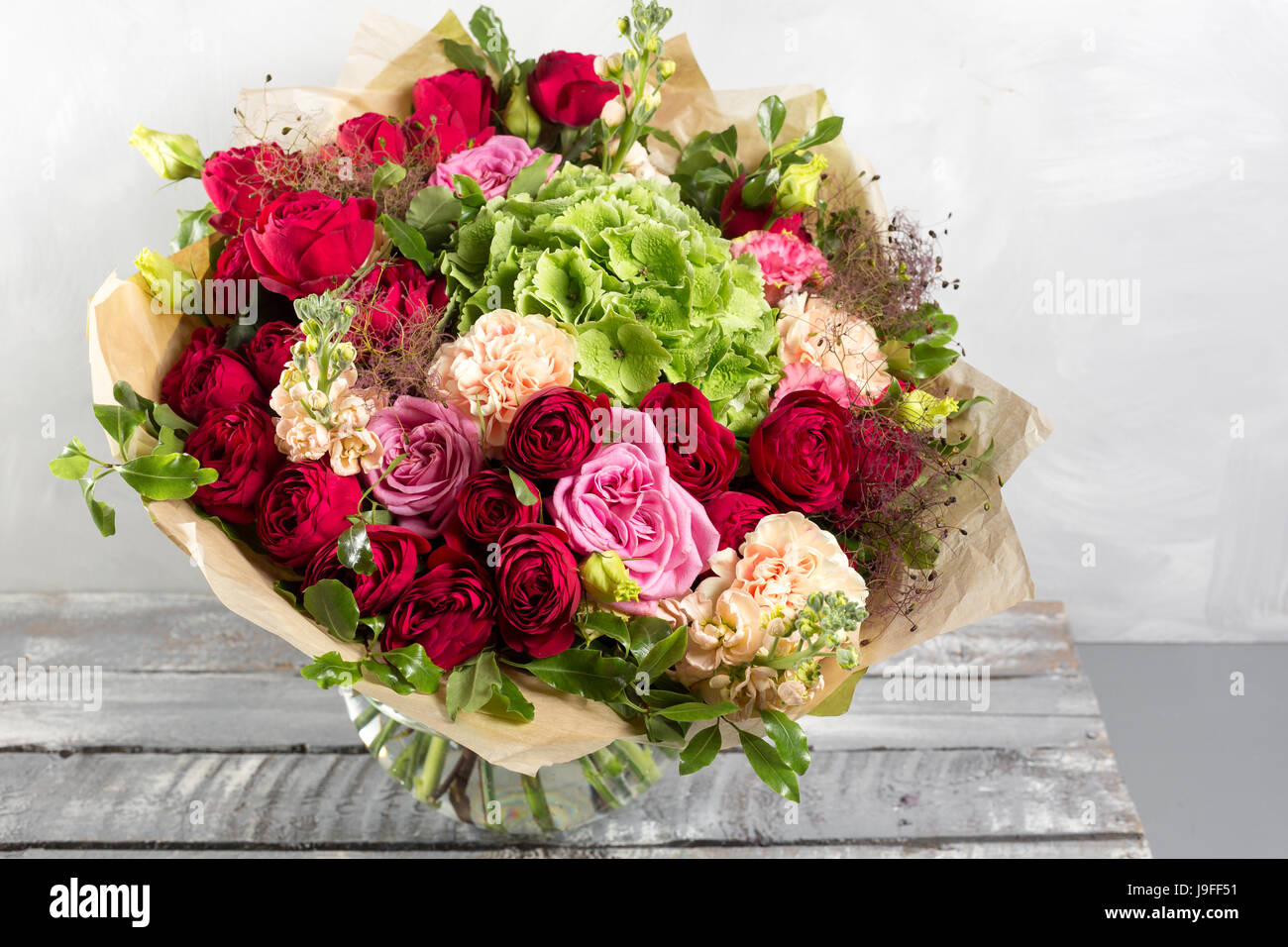 luxurious and elegant bouquet of roses and Other colors flowers on ...
