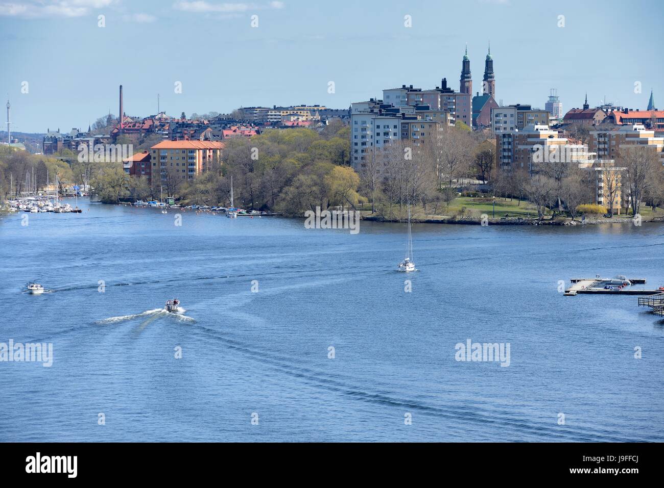 Waterfront apartment buildings Stock Photo - Alamy