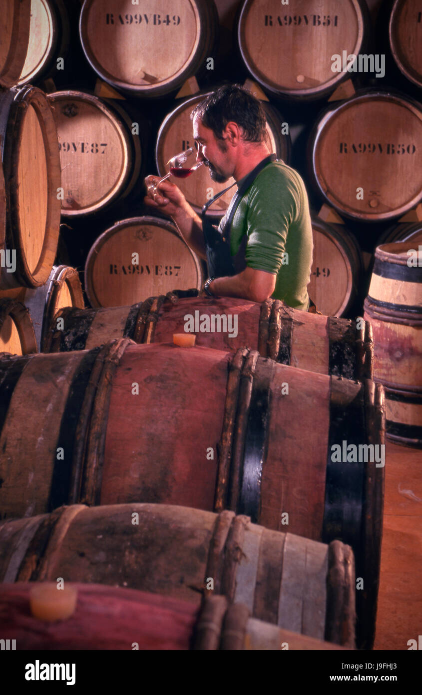 Le clos cellars louis latour hi-res stock photography and images - Alamy