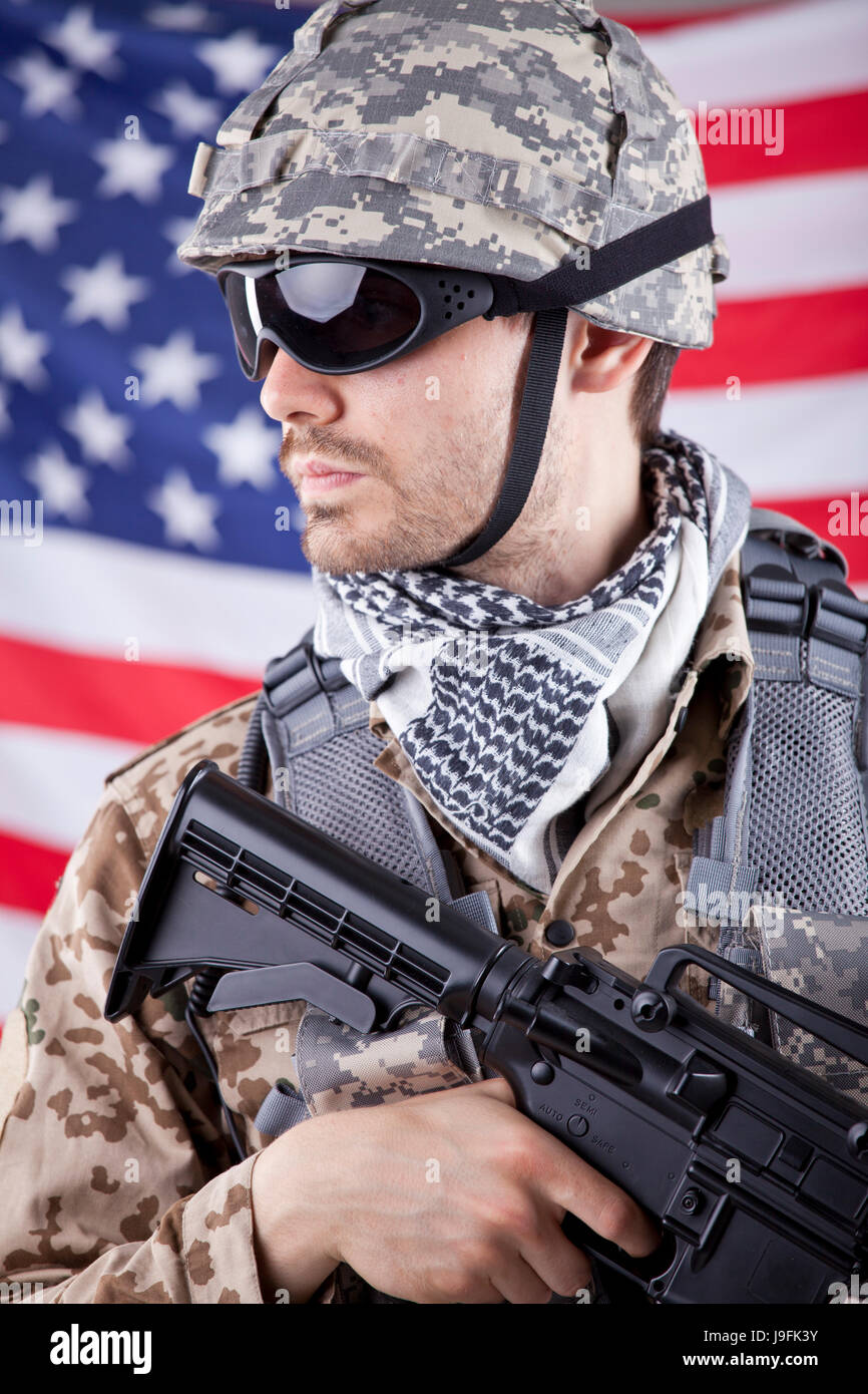 American flag machine gun hi-res stock photography and images - Alamy