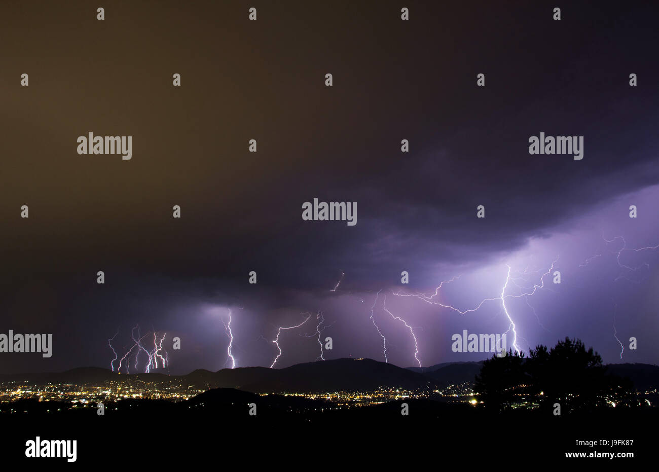 thunder-storm, thunderstorm, thundreous, lightning, sheet lightning ...