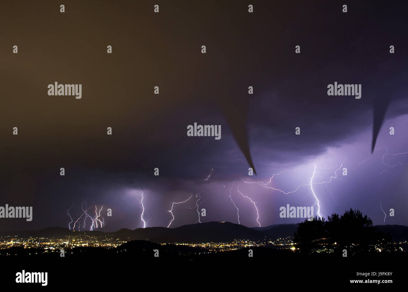 thunder-storm, thunderstorm, thundreous, lightning, sheet lightning ...