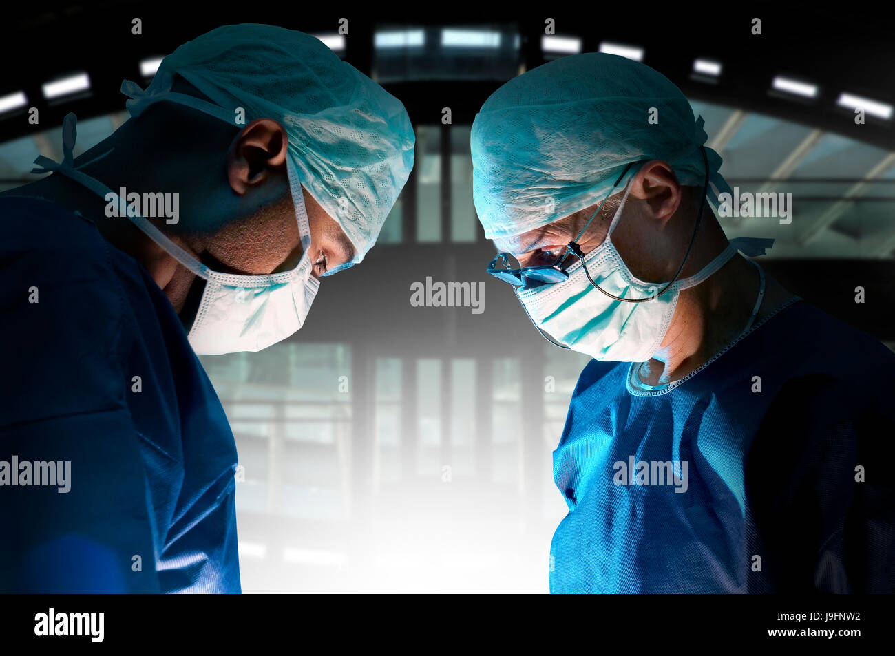 doctor, physician, medic, medical practicioner, humans, human beings ...