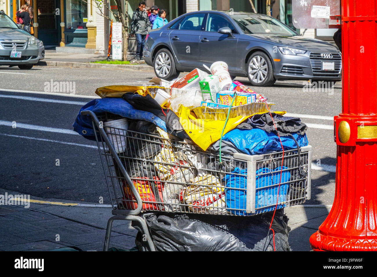 Cart with all the belongings of homeless people in Portland - PORTLAND ...