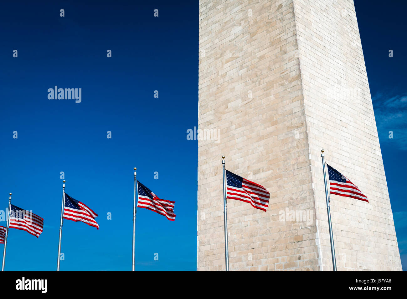 Tall columns washington monument hi-res stock photography and images ...