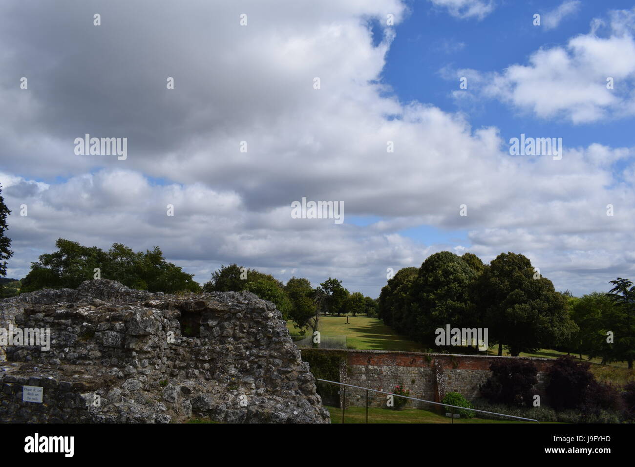 Farnham Castle Keep 0003 Stock Photo - Alamy