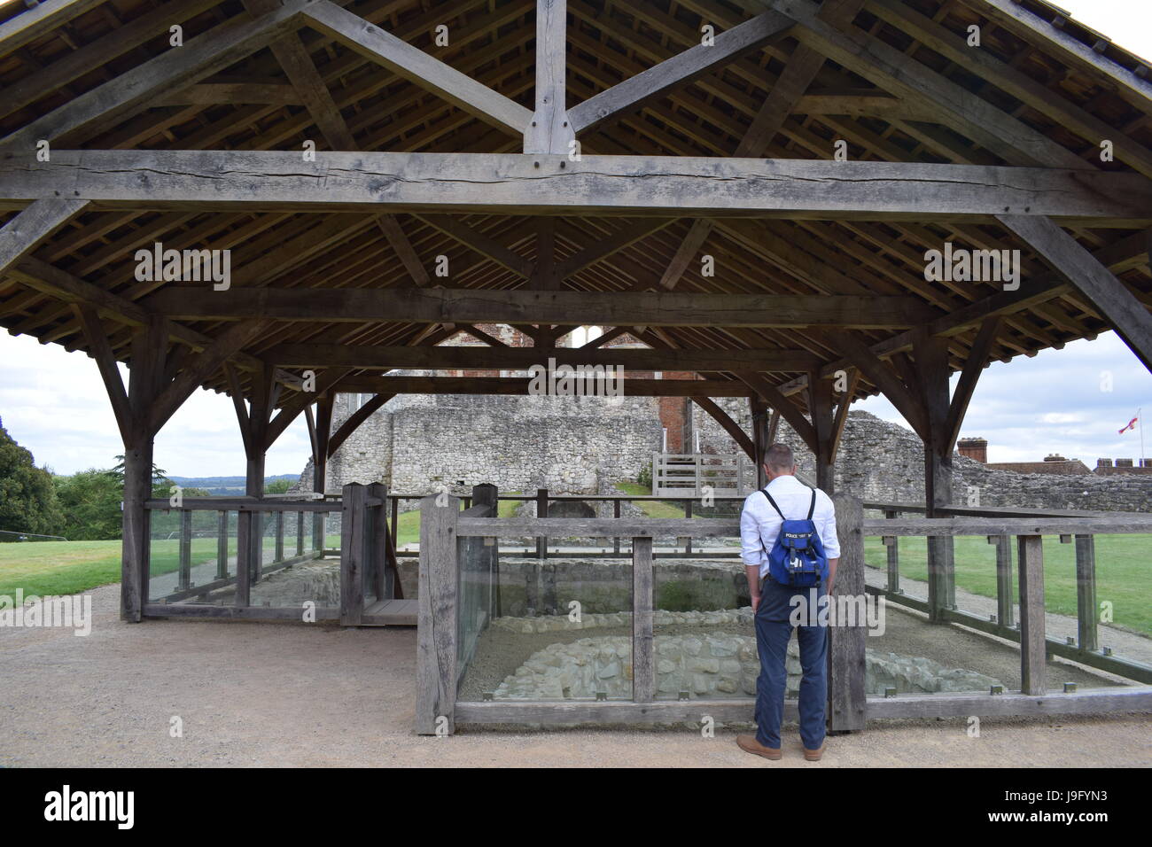Farnham castle english heritage hi-res stock photography and images - Alamy