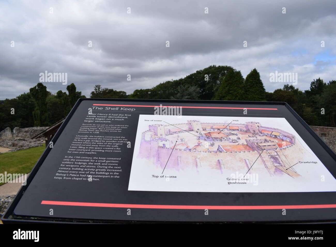 Farnham Castle Keep 0003 Stock Photo - Alamy