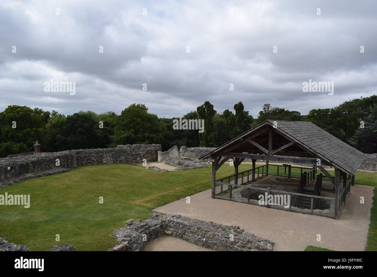 Castles keep farnham hi-res stock photography and images - Alamy