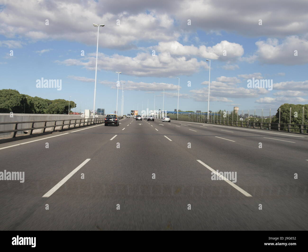 drive, city, town, free, forward, ferries, further, street, road, empty ...