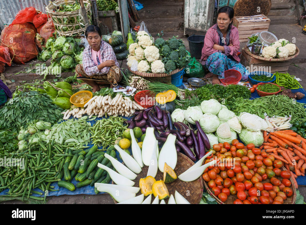 Myanmar, Yangon, Street Market, Vegetables Stock Photo - Alamy