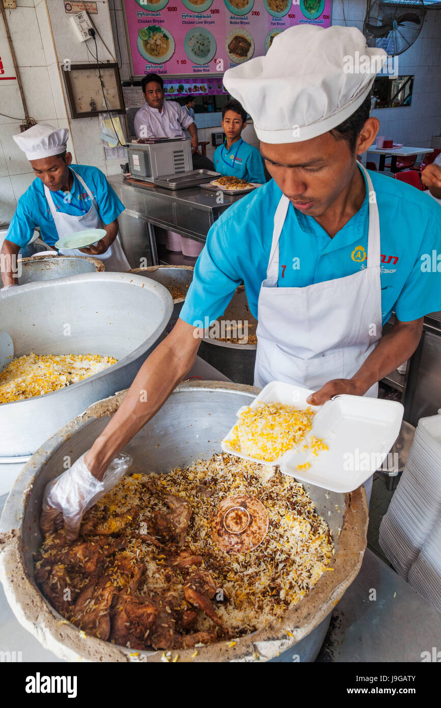 Myanmar, Yangon, Fast Food Restaurant, Chef Cooking Chicken Biriyani ...
