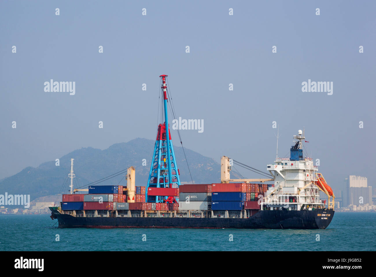 Lighter Ships High Resolution Stock Photography and Images - Alamy