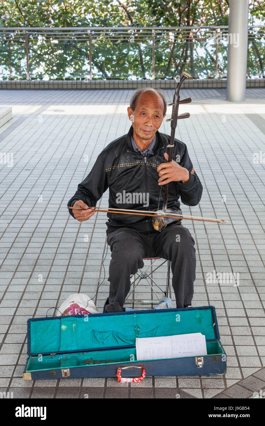 China elderly chinese hi-res stock photography and images - Alamy