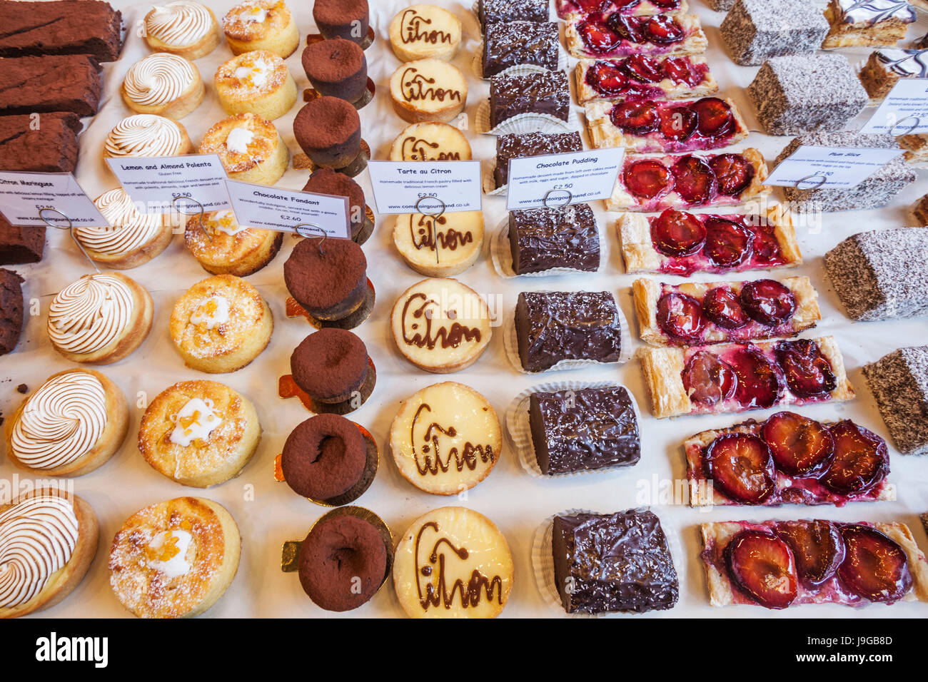 Patisserie borough market stall hi-res stock photography and images - Alamy