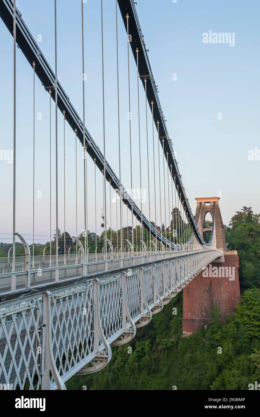 Bristol bridges england hi-res stock photography and images - Alamy