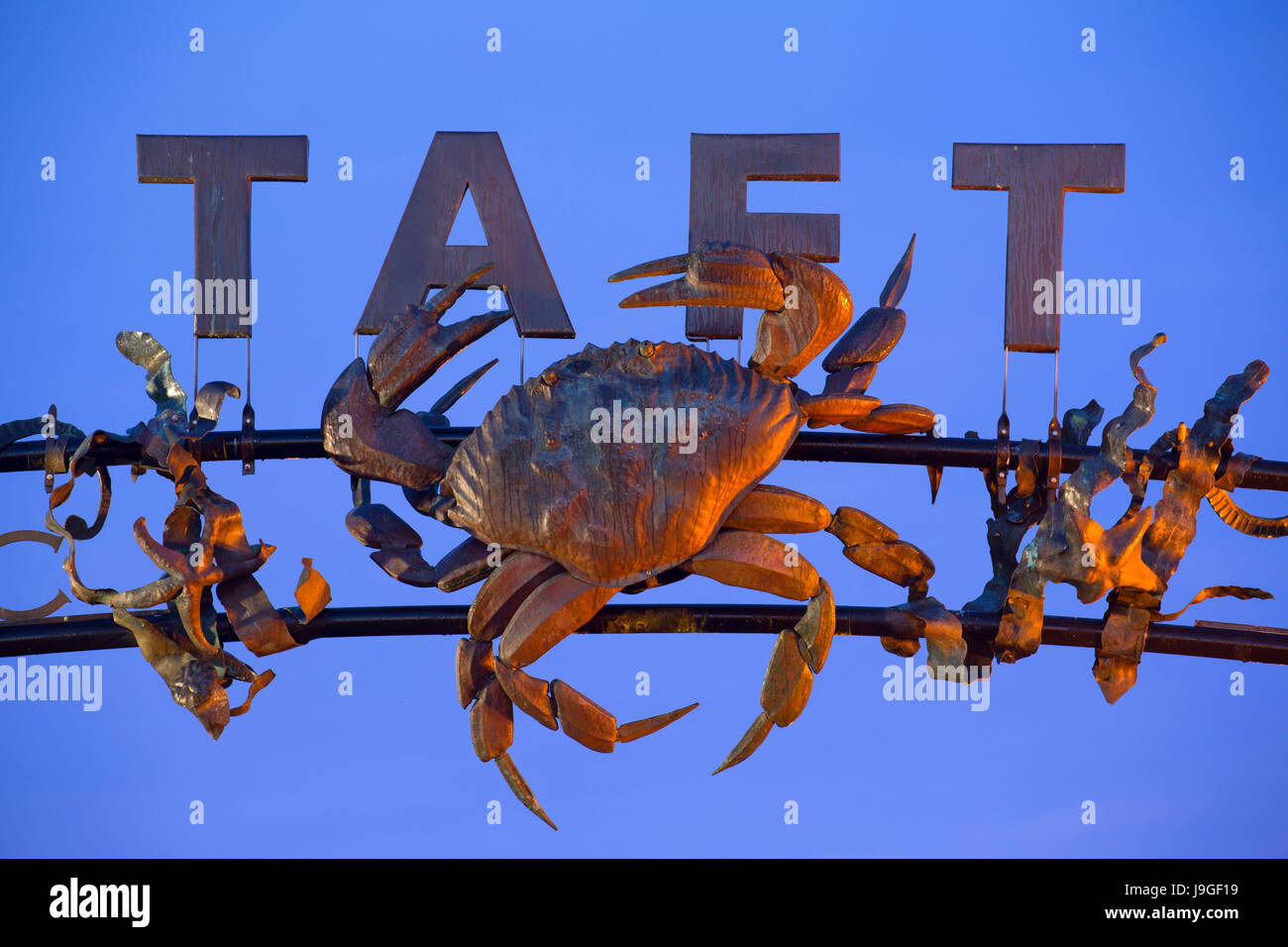 City entrance sign hi-res stock photography and images - Alamy