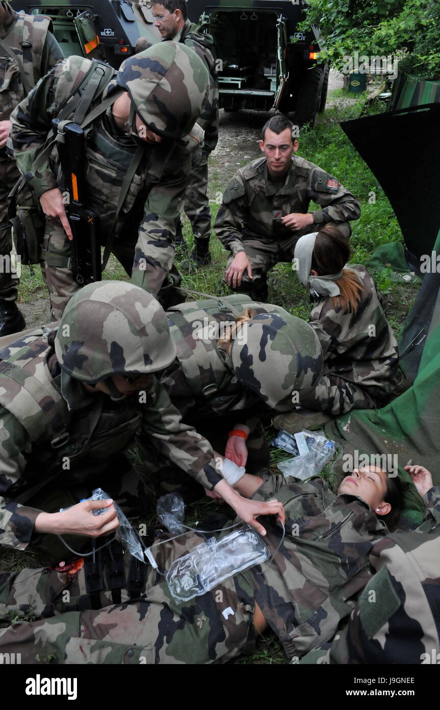 Realistic emergency drill for French Reservist Medical Personnels in La ...