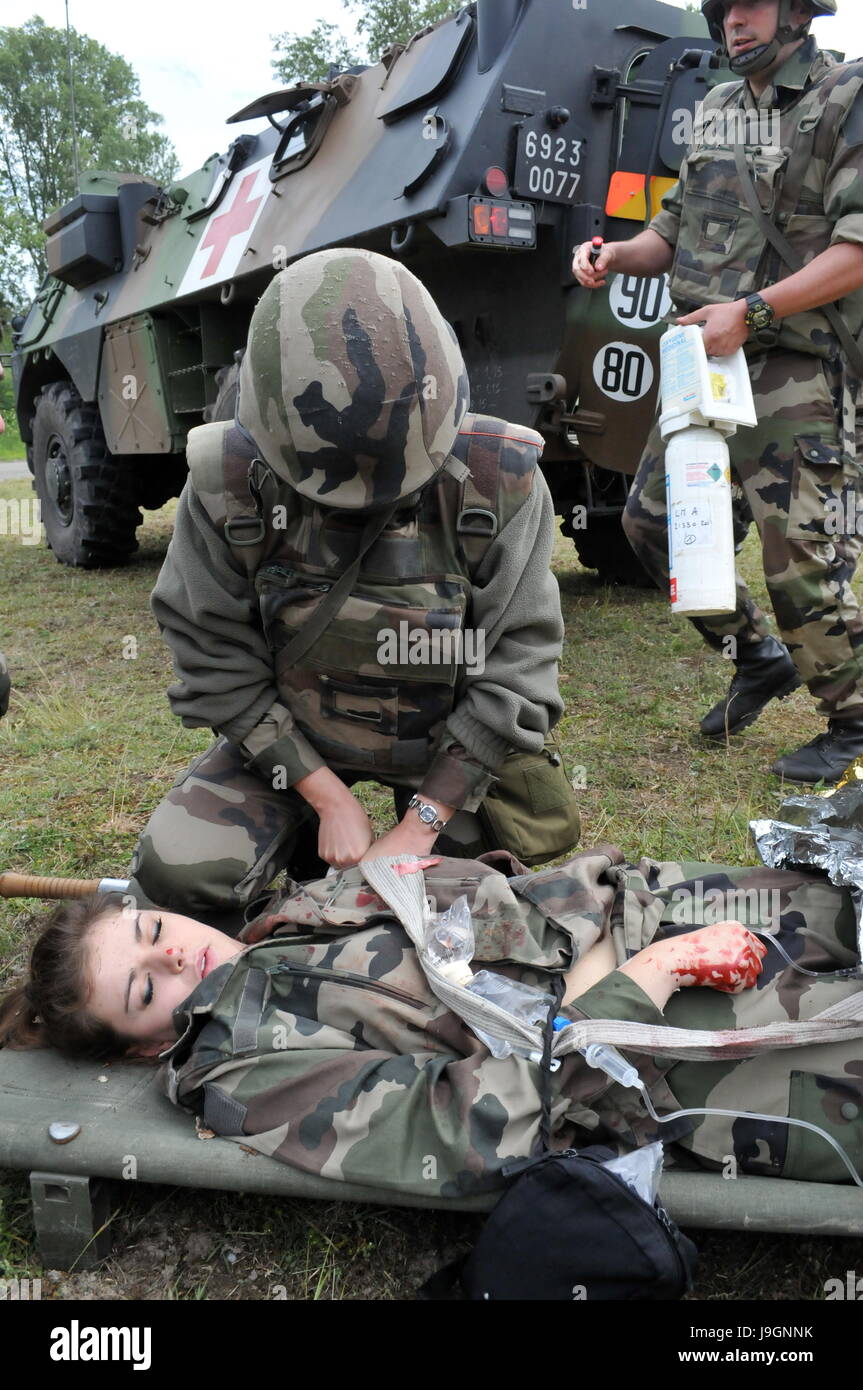 Realistic emergency drill for French Reservist Medical Personnels in La ...