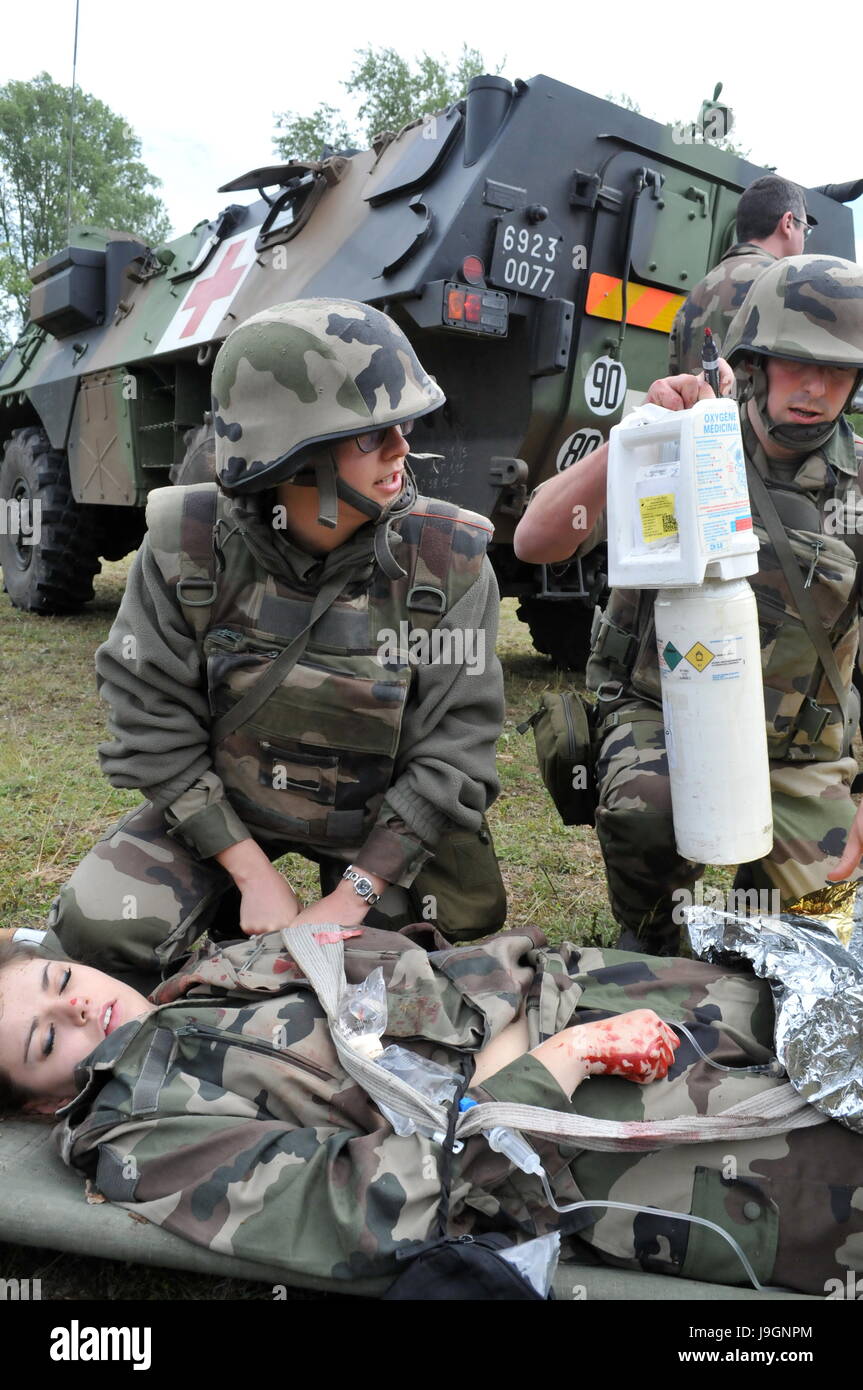 Realistic emergency drill for French Reservist Medical Personnels in La ...