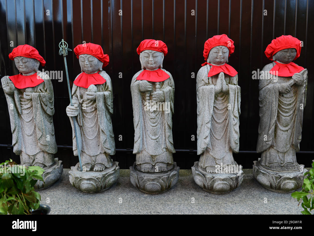 Buddhist hats hi-res stock photography and images - Alamy