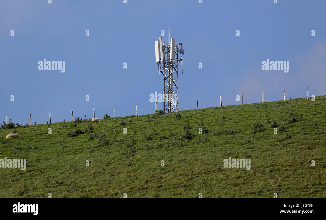 The o2 mobile phone mast at the village of Staylittle (Penffordd-Las in ...