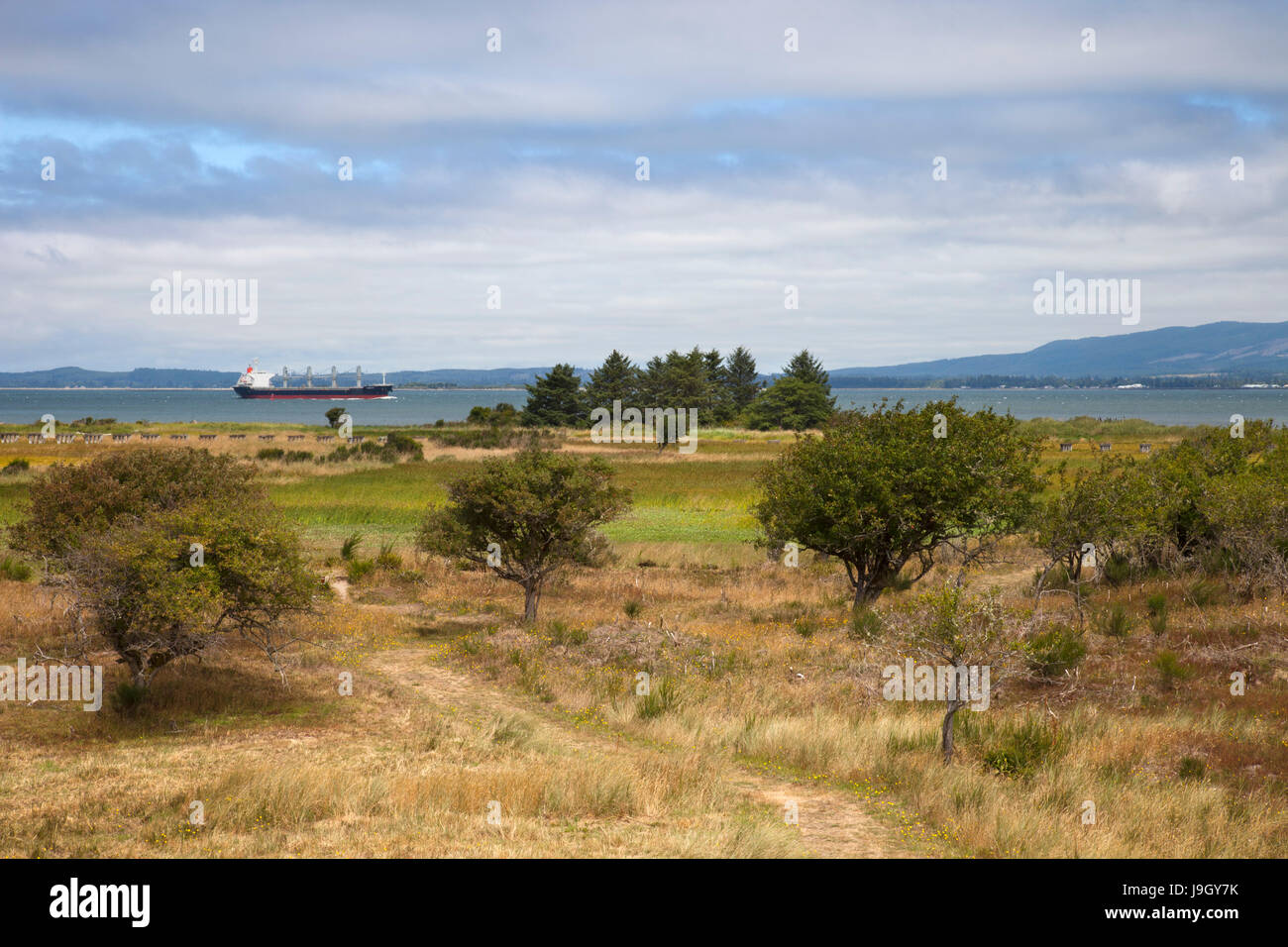 Columbia River estuary, Battery Pratt, Fort Stevens, historical site ...
