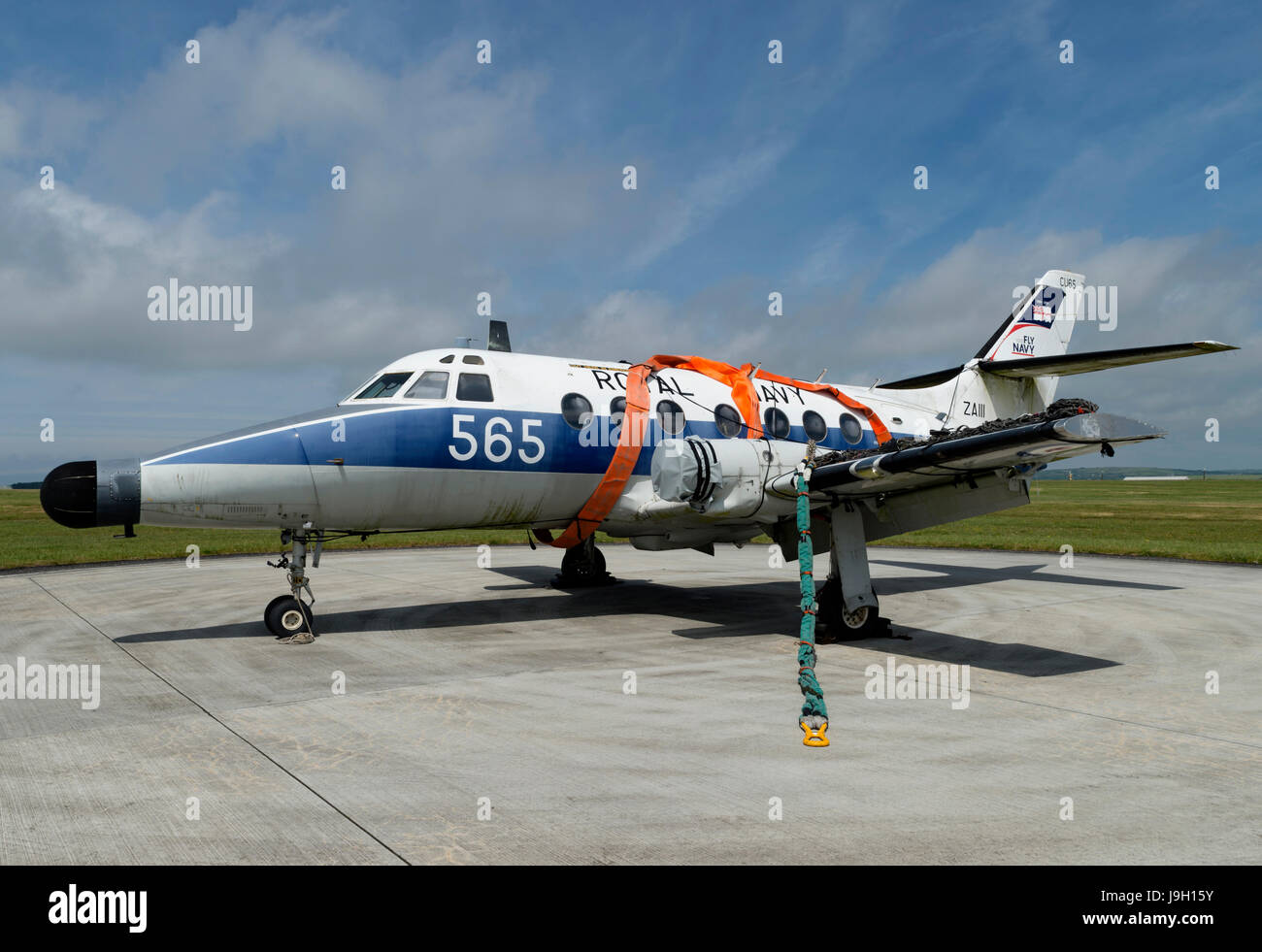 Raf airfield today hi-res stock photography and images - Alamy