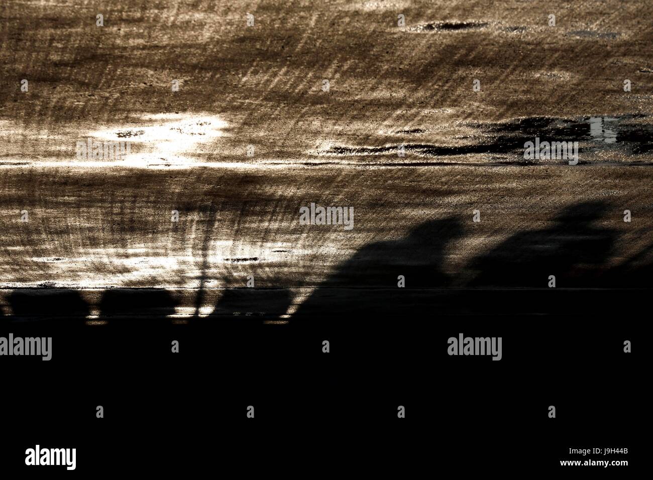 Paris, Paris. 1st June, 2017. The shadow of spectators are pictured at ...