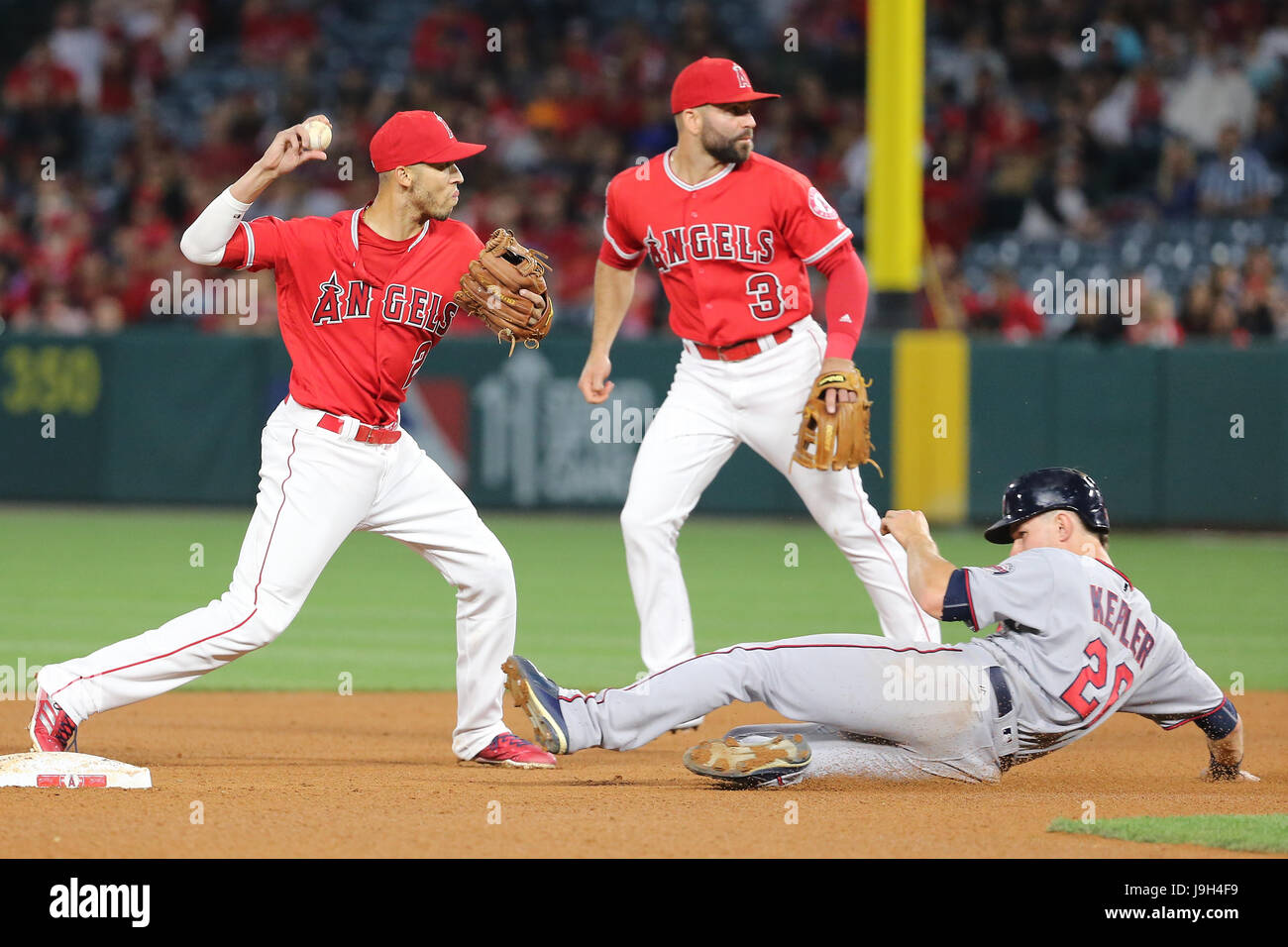 Anaheim, California, USA. 1st Jun, 2017. Los Angeles Angels shortstop ...