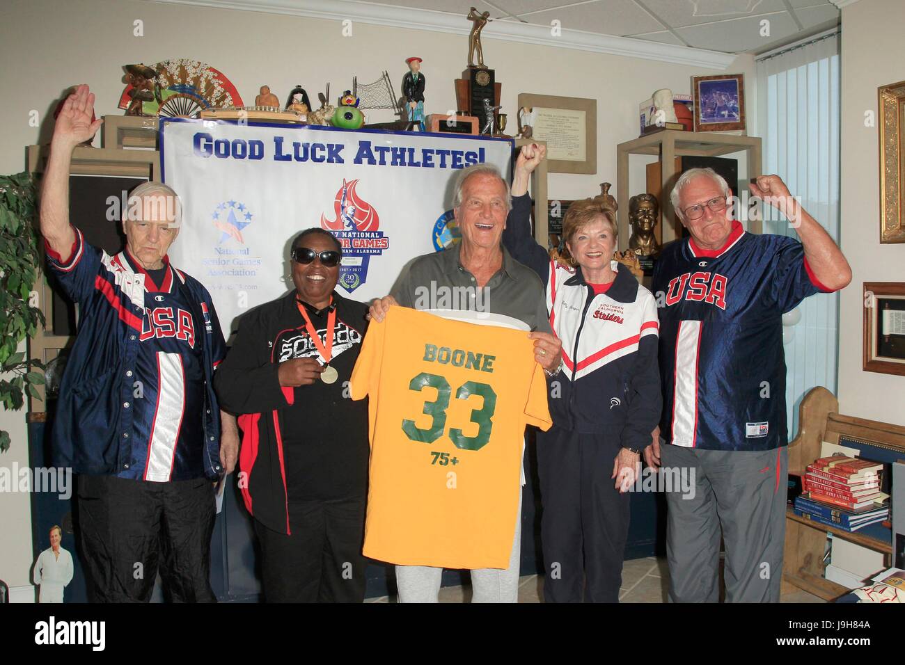 Bob boone hi-res stock photography and images - Alamy