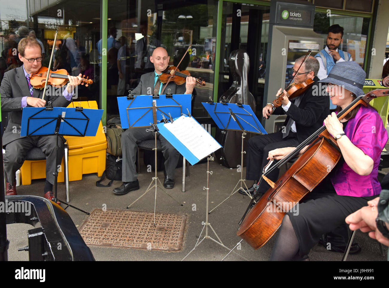 String Quartet orchestra play at Train station for Graham Taylor OBE ...